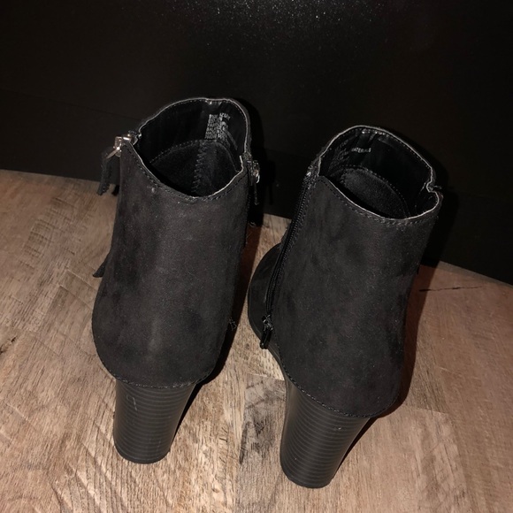 Arizona Jean Company | Shoes | Arizona Jean Co Wedged Ankle Boots ...